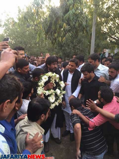 Thousands attend funeral of Mirza Athar in Lucknow